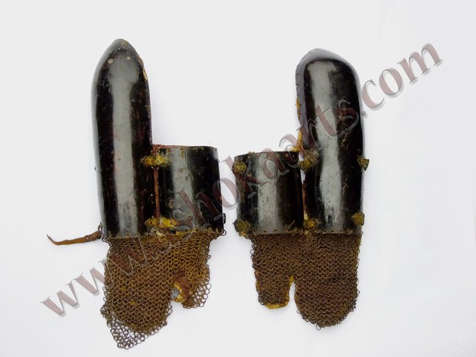 Armour - Antique Swords and Weapons | Arms and Armour | Islamic and ...