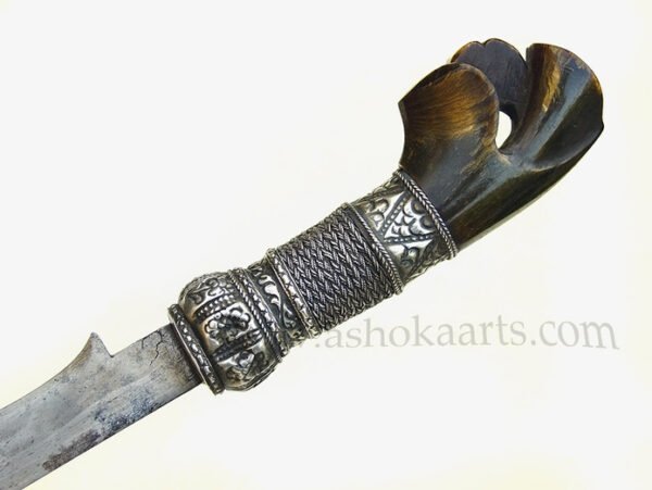 Murut Dyak sword Parang Sangkit with silver mounts - Antique Swords and ...