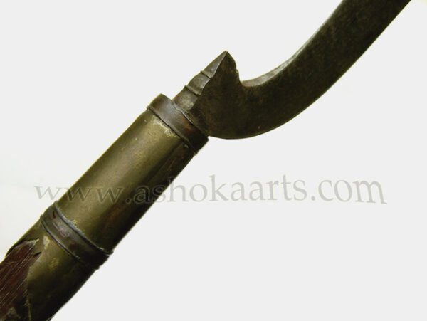 Rare Mak Axe weapon from South East Asia - Antique Swords and Weapons ...