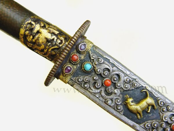 Tibetan dirk or knife – Rare and unusual form with silver and gold ...