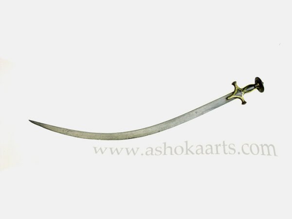 Indian Shamshir sword with Tulwar hilt Wootz steel blade and gold ...