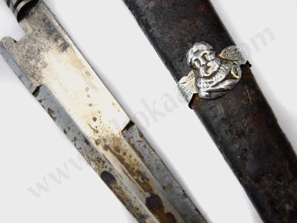 Knives & Daggers - Antique Swords and Weapons | Arms and Armour ...