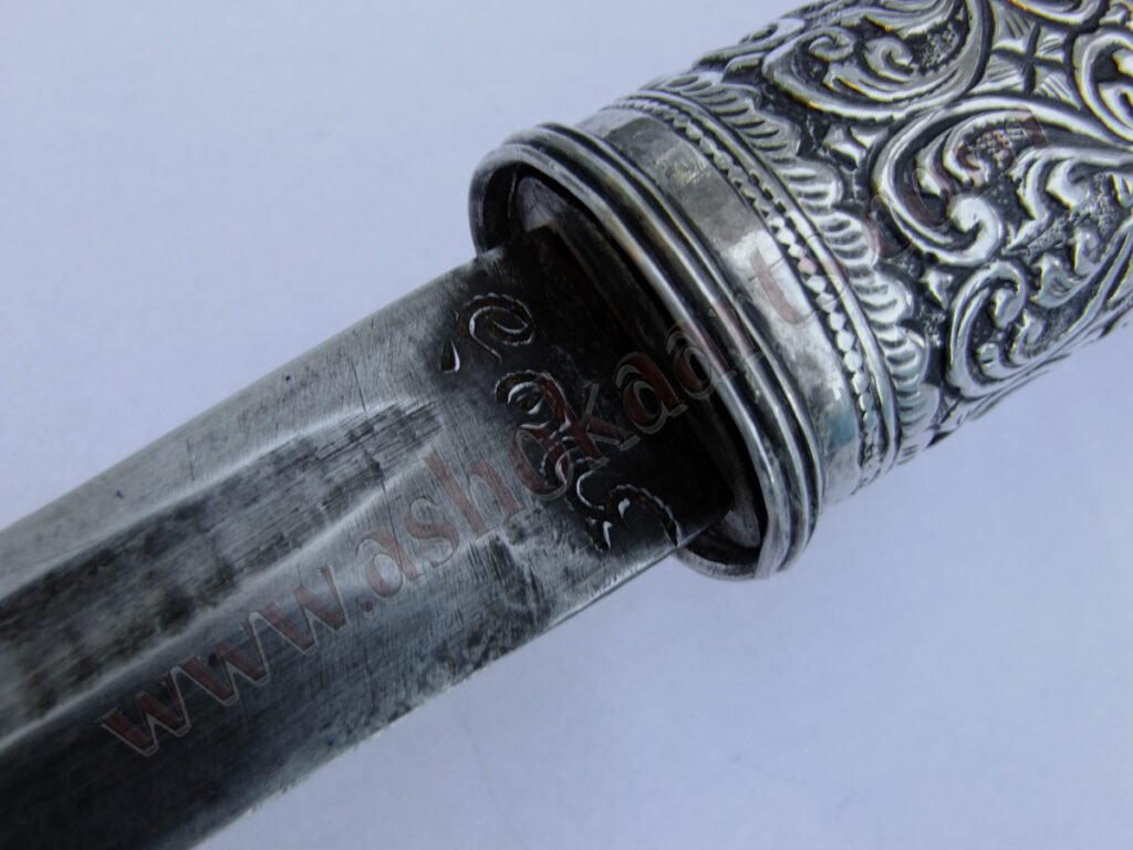 Silver Thai dagger - Antique Swords and Weapons | Arms and Armour ...