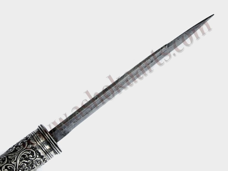 Silver Thai dagger - Antique Swords and Weapons | Arms and Armour ...